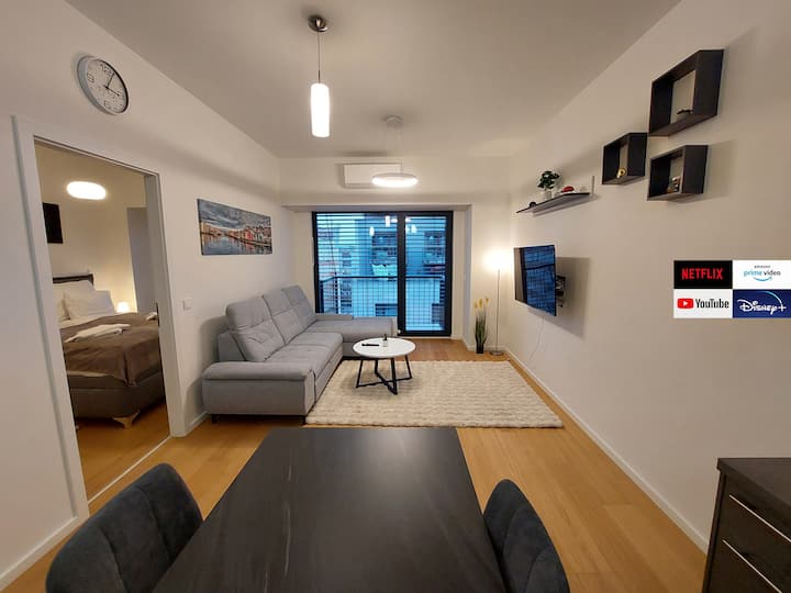 Tusarova Comfort Apartment, City Center, Parking! - 布拉格