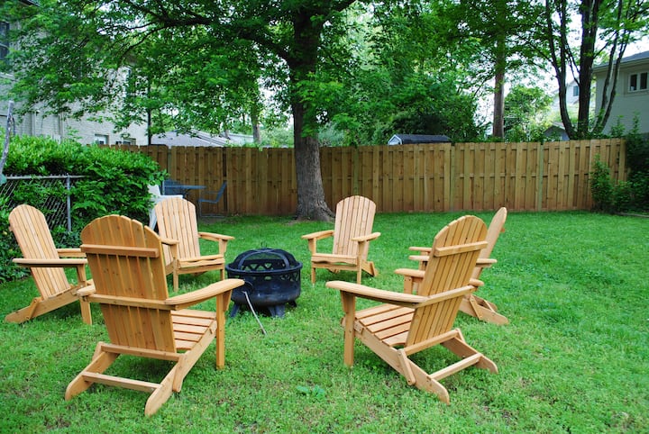 Prime Location! Lovely 3 Br 3 Bath W Private Yard - Charlotte Douglas Airport (CLT)