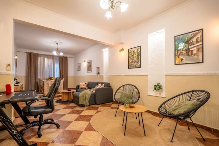 Belle Epoque - Sofia, Free Parking - Sofía