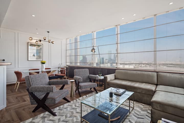 Sky-high Luxury In Difc | New And Modern - Dubai