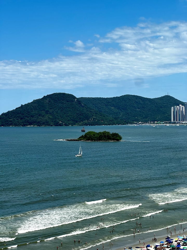 Luxo Em Frente Ao Mar + Roda Gigante + 10 Pessoas - Balneário Camboriú