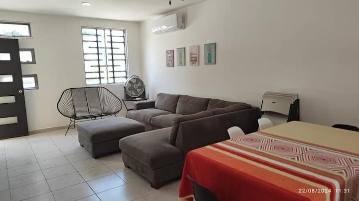 Residencia Familiar C/ Alberca En Puerto Morelos - Puerto Morelos