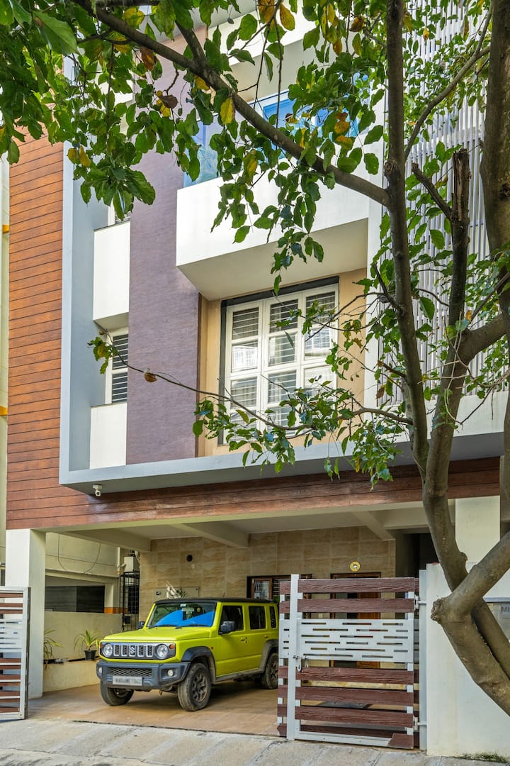 5bhk Gatsbygrandeur W/ Privatetheatre Spacez Villa - Bangalore