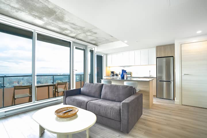 Premium Luxe Mtl Views 3209: Metro/gym/pool Access - Montréal, QC