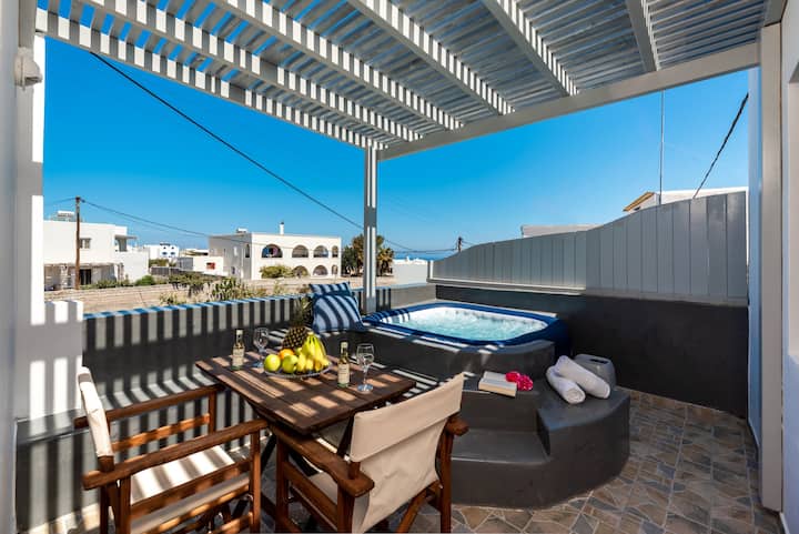 Aerenia Luxury Suite 4 - Santorini