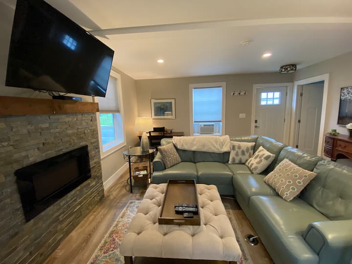 Fully Furnished, Clean & Spacious Tully Apartment - État de New York