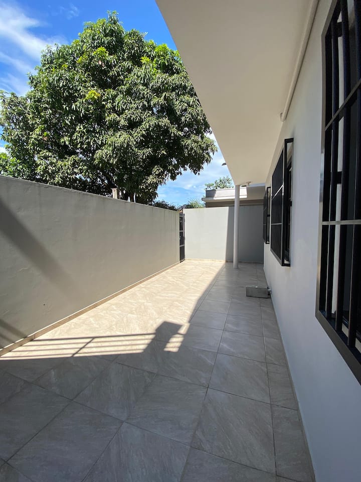 Casa No Centro 600m Praia E 2km Aeroporto 6p - Navegantes