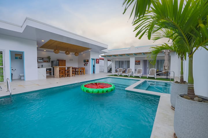 Hermosa Villa La Fortuna Volcano View - 