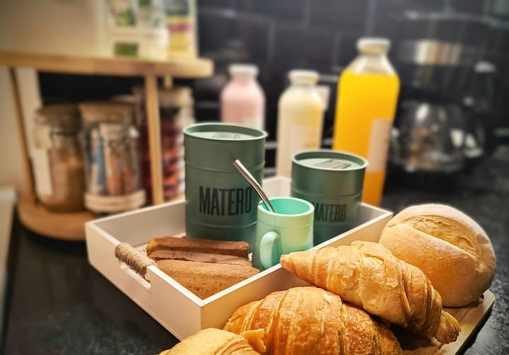Departamento En Abasto Con Desayuno Y Parking - Buenos Aires