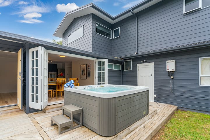 Family Fun Haven - Taupo *Spa Pool & Pet Friendly - Taupo