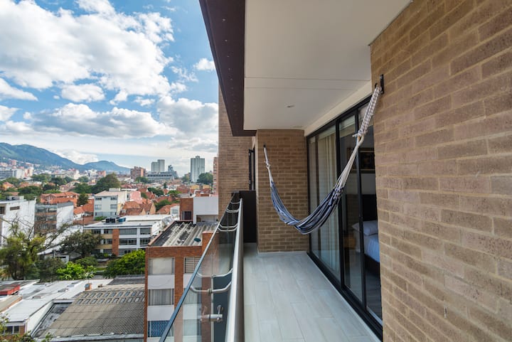 Spacious & Comfy Oasis: Pool - Gym - Sauna - Views - Bogota