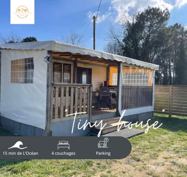 Mobilhome Du Domaine- La Campagne En Ville - Lesparre-Médoc