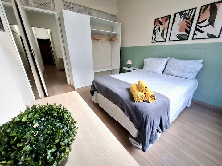 Melhor Localização Junto à Praia De Copacabana - Rio de Janeiro