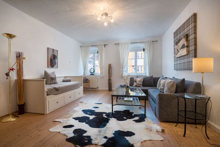 Glockenspiel Apartment - Kitzbühel