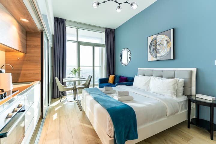 Cozy Marina Studio With Partial Sea View - United Arab Emirates