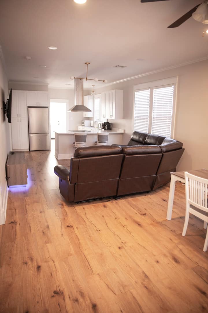 Comfort Meets Modern 3 Bdrm Home - Lake Palourde, LA