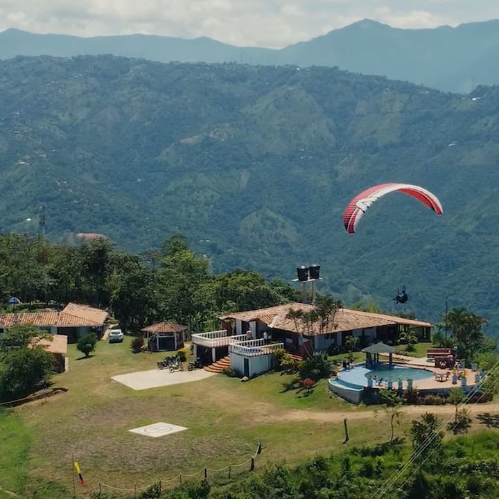 Habitacion Precidencial  Adrenaline Hostal - La Pintada