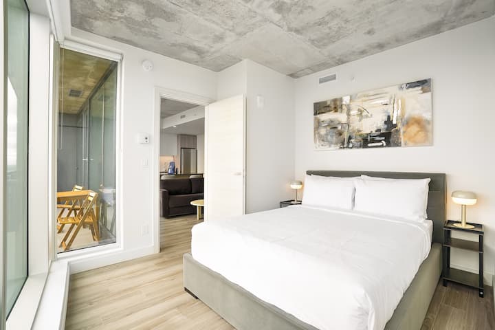 Premium Luxe Mtl Views 3309: Metro/gym/pool Access - Montreal