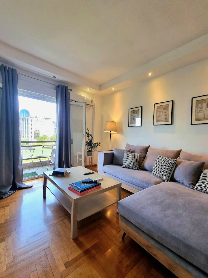 Modern Comfort In City Center - 