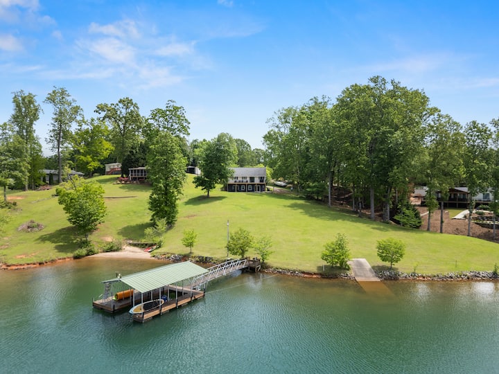 Johnsons Cove - Lakefront Retreat With Ev Charger - Seneca, SC
