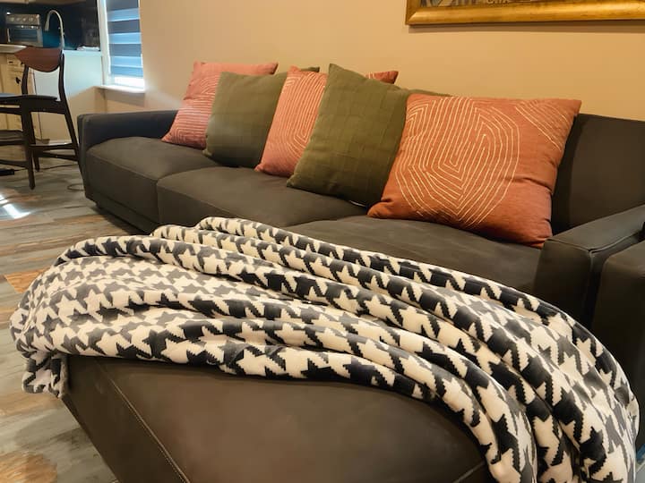 Renovated Near Death Valley,large Yard, Amenities - United States