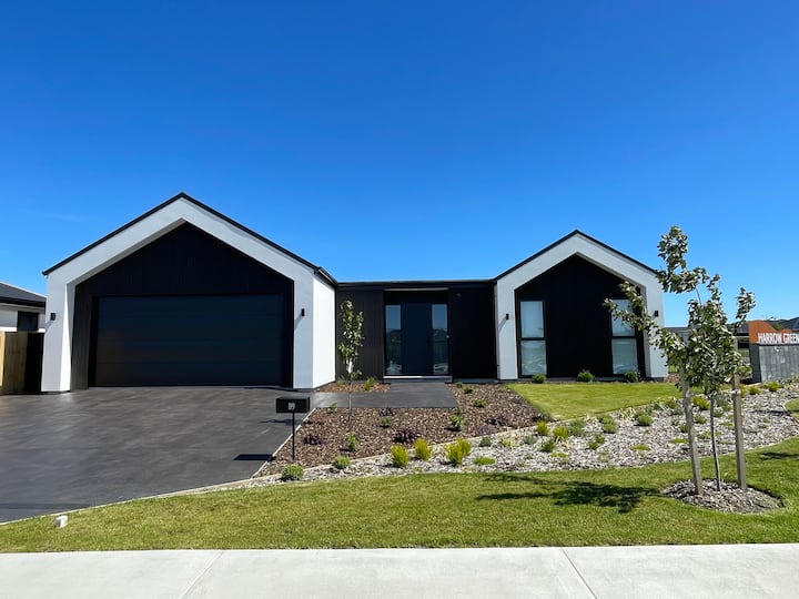 Tranquil Rolleston Smart Home - Rolleston