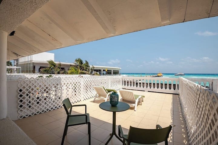 Inigualable Ubicación En El Centro - Playa del Carmen