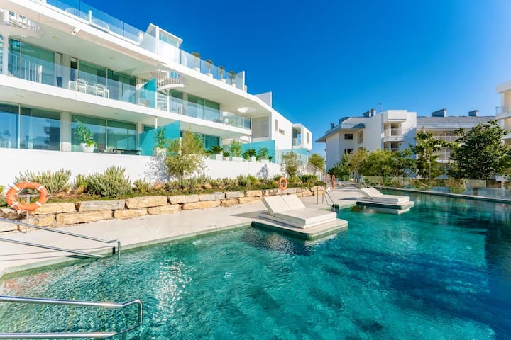 Luxury Apartment, 10 Min Walk To Fuengirola Beach - Fuengirola