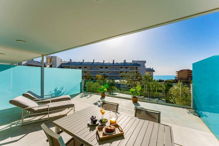 Luxury Apartment, 10 Min Walk To Fuengirola Beach - Fuengirola