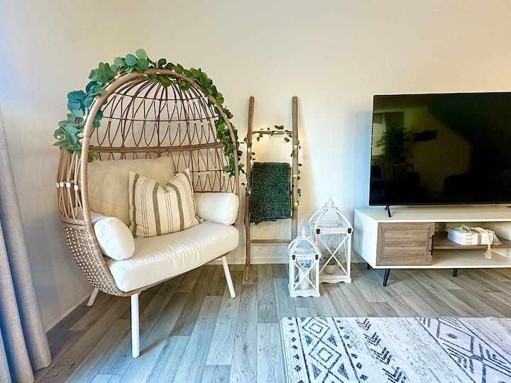 New Boho Home 15 Min To Strip - Las Vegas