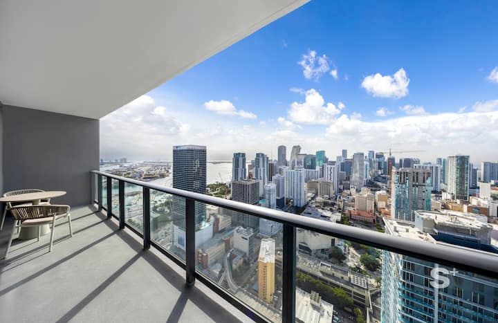 Luxe 1-bd Condo With Stunning Downtown Views - Miami