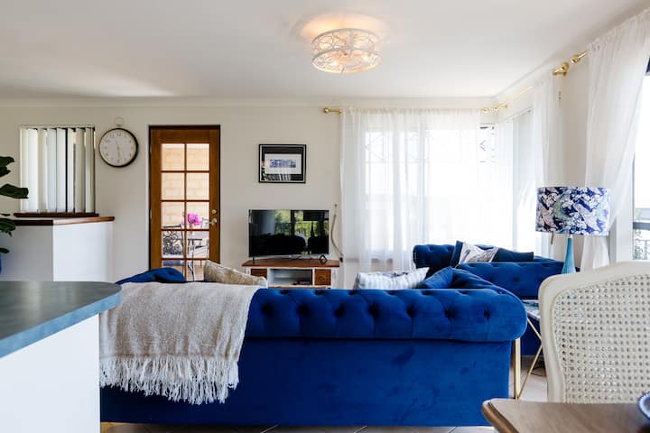 Champagne Skies - In Town Upstairs Apartment - Margaret River