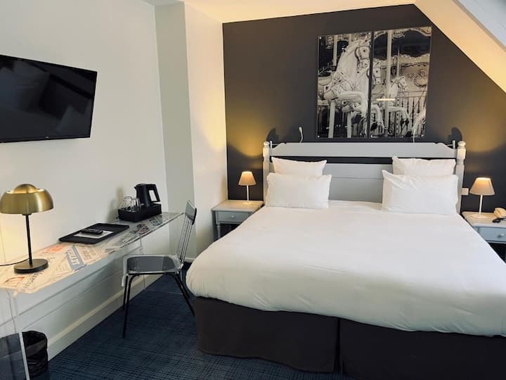 Hôtel Le Cardinal "Double Sup" - Rueil-Malmaison