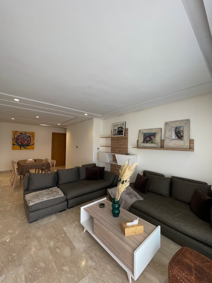High-end • 3br • A/c • Parking • Walk To Sea - Casablanca, Maroc
