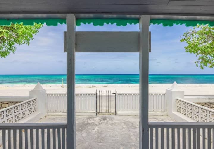 Charming 'Sunnyside' Cottage With Sunset Views! - Turks and Caicos Islands