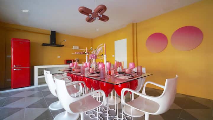 Retrovibes500m Bts Saphantaksin_iconsiam_asiatique - Bangkok