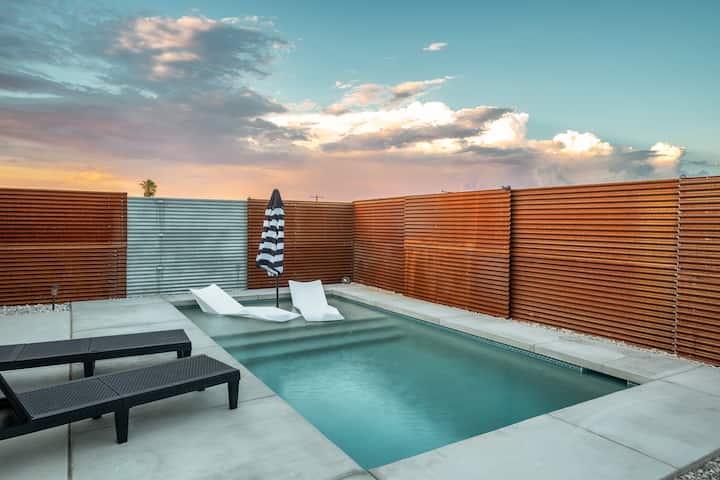 Adobe Muse | Tiny Home W/ Pool & Spa Stargazing - Joshua Tree, CA