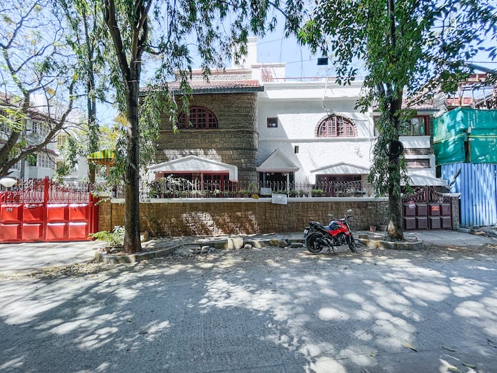 Regal Sapphire Spacez Party Friendly Luxury Villa - Bengaluru