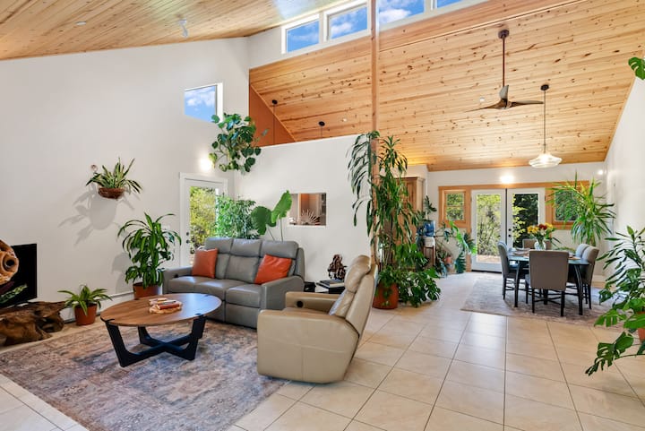 Compass Rose: Private Hiking Trail •Outdoor Shower - Sebastopol, CA