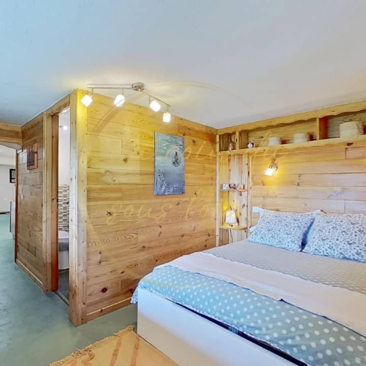 Au Coin Du Sous Bois - Taninges