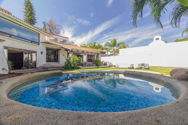 Casa Sumiya  3br Jacuzzi Privado - Cuernavaca