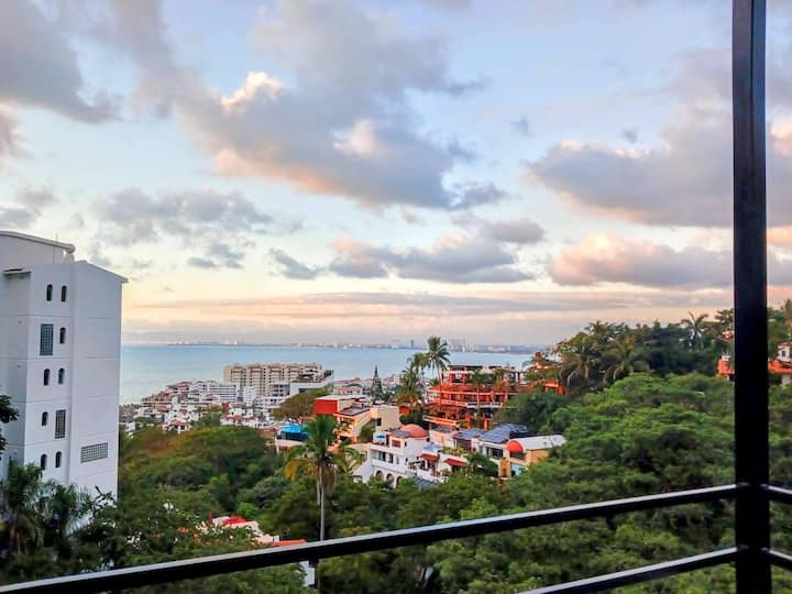 Luxury* Ocean View*romantic Zone*pool*a/c*parking* - Puerto Vallarta