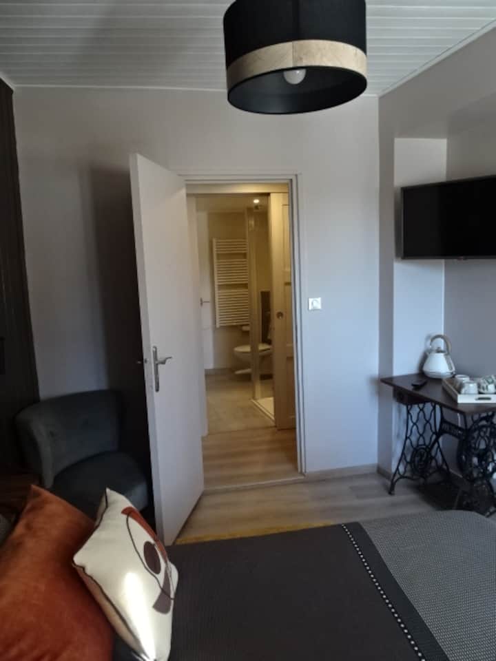 Chambre Vue Montagne Et Parc - Option Table D'hôte - Tallard