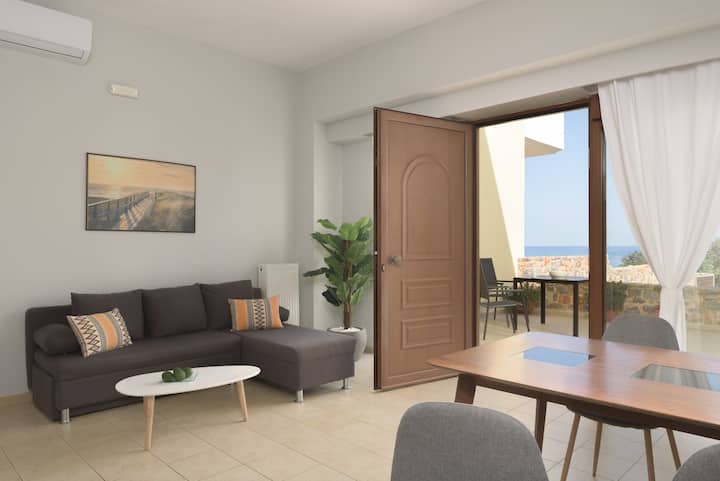 Sofia's Modern Apartment 1 - Koutouloufari