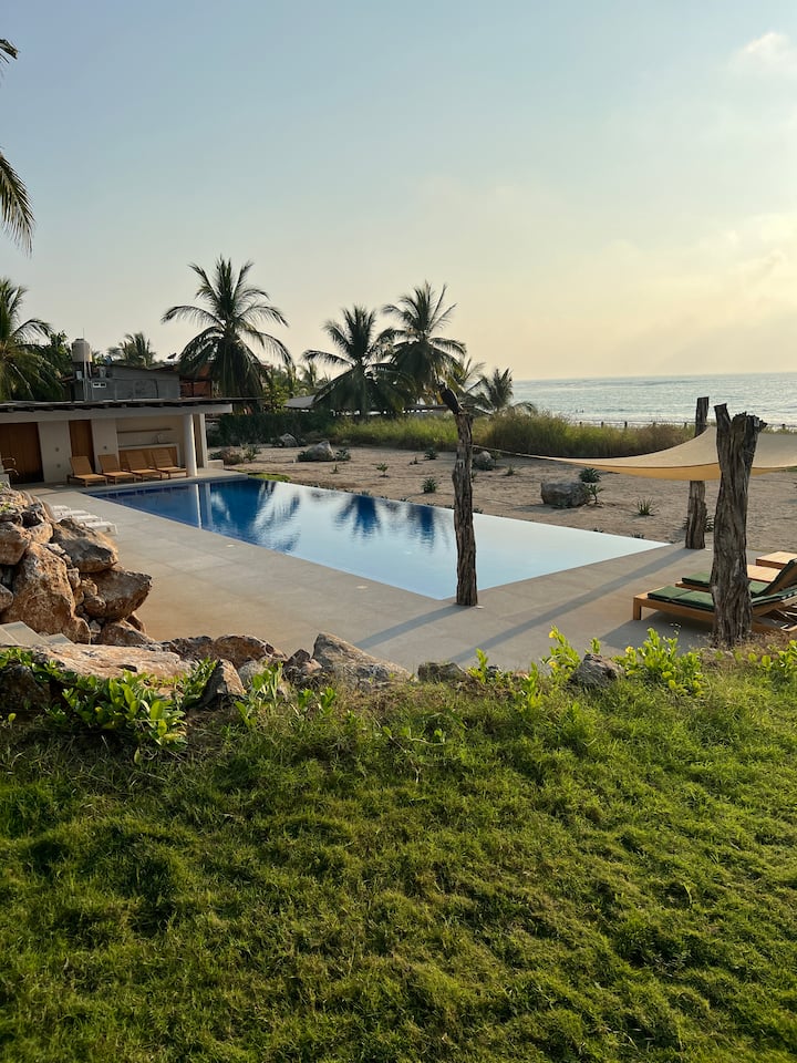 Casa Sonna- Palma Suite- Beachfront - Mexico