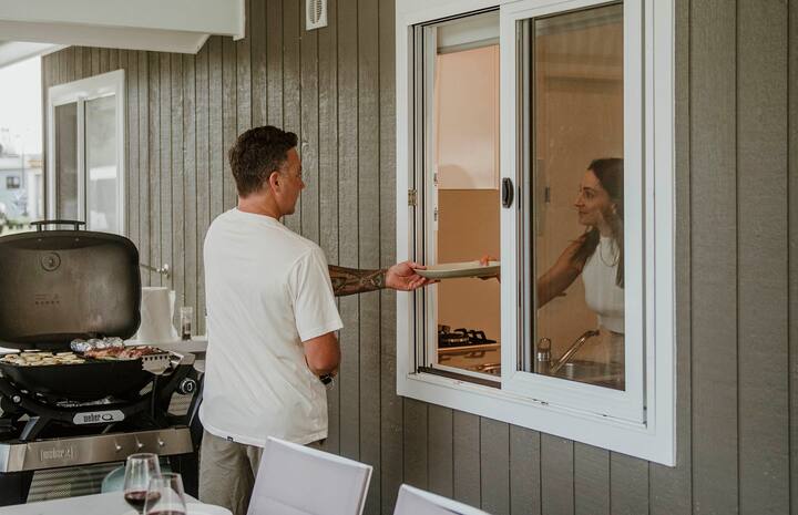 Surfside Cabin (Sleeps 5) - Sussex Inlet