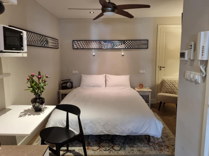 Stylish Apartment In City Center - Amsterdam