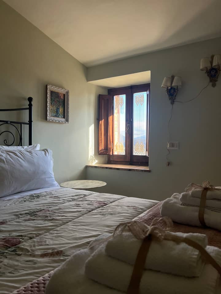 The Gem Of Subasio Near Spello/ Assisi - Spello