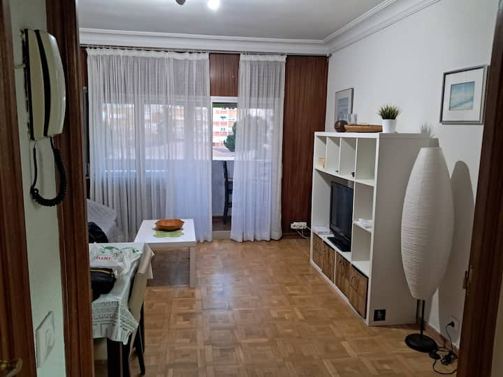 2 Habitaciones, 4to Con Ascensor - 