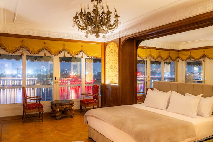 Prestigious Nile Front Luxury Overlooking Zamalek - Cairo